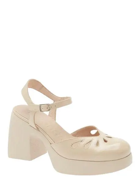 WONDERS Ankle Strap Platform Pump - Lack Beige