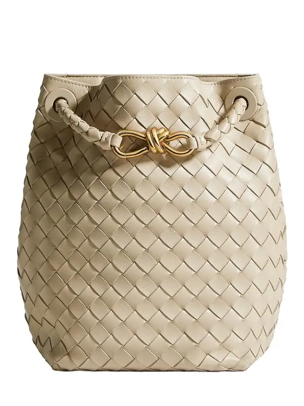 Bottega Veneta Small Intrecciato Leather Bucket Bag - Ecru
