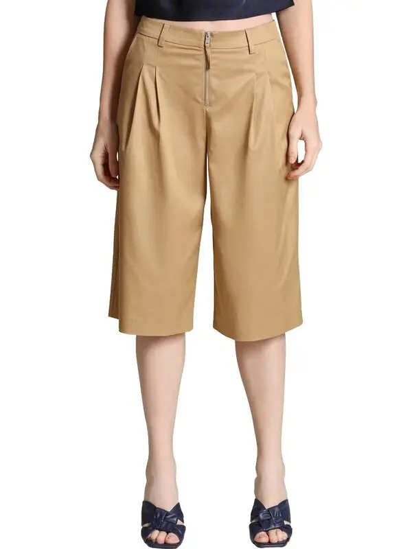 Avec Les Filles Pleated Front Twill Shorts - Honey Tan