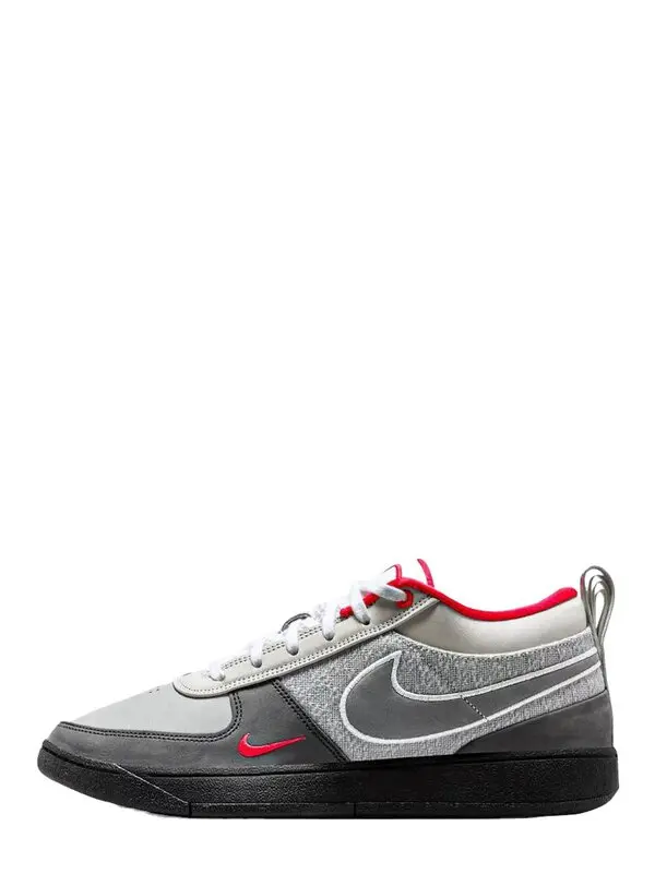 Nike Logo Sneakers - Grey