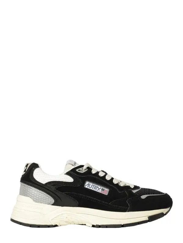 AUTRY Low Top Sneakers - Black