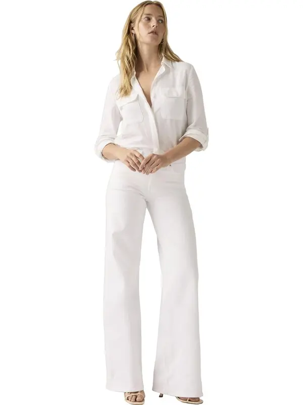 LEVI'S 318 Shaping Wide Leg Jeans - Soft Clean White