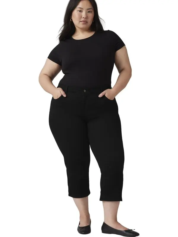 LEVI'S 311 Shaping Skinny Capri Jeans - Soft Black