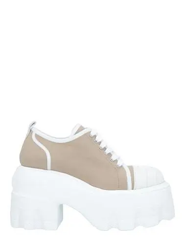 Casadei Textile Fibers, Synthetisches Material Sneakers - Beige