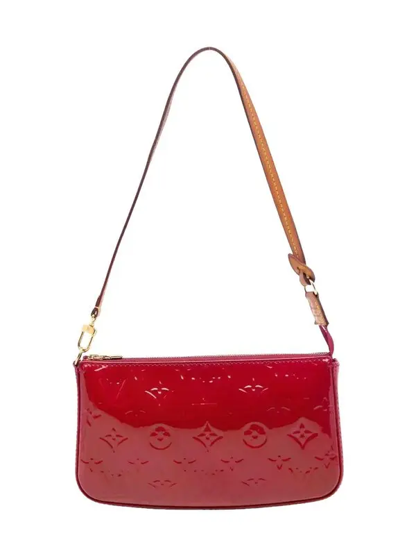 LOUIS VUITTON 2013 Monogram Vernis Pochette Accessoires Shoulder Bag - Red