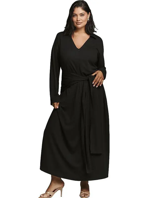 CURAAE Plus Exclusive V-neck Maxi Dress - Black