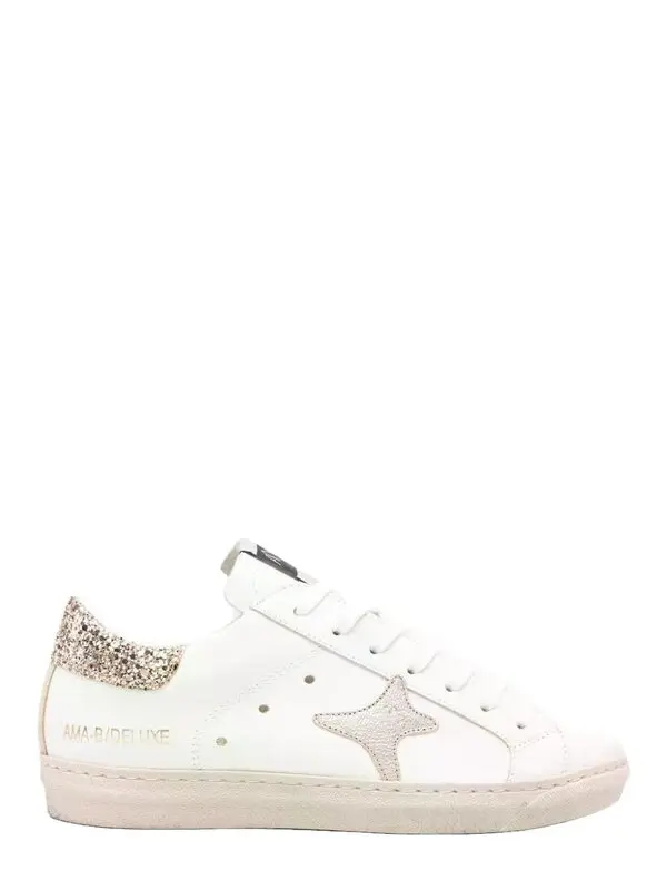 AMA-BRAND Logo Sneakers - Neutrals