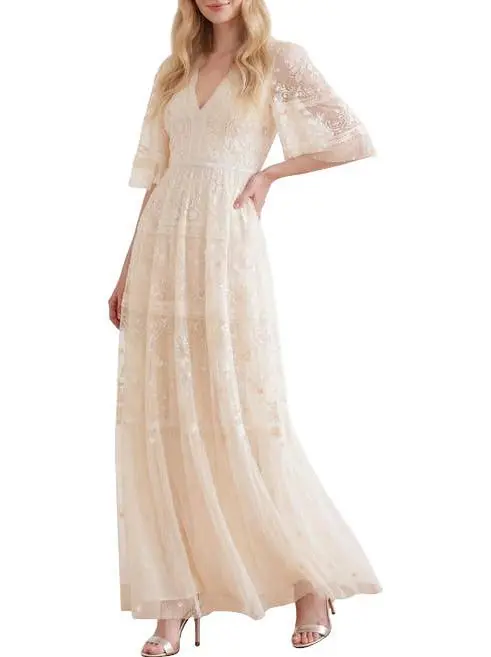 NEEDLE & THREAD Lottie Lace Gown - Champagne
