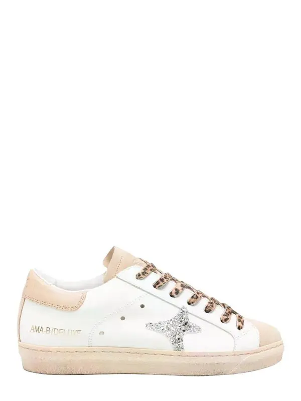AMA-BRAND Logo-embellished Sneakers - White