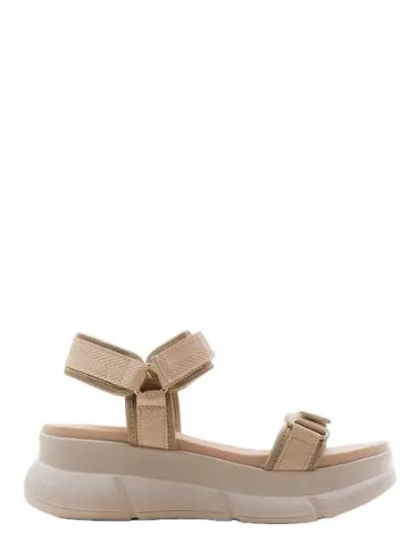 PROLOGUE SHOES Yrmengardis Strappy Sandal - Beige