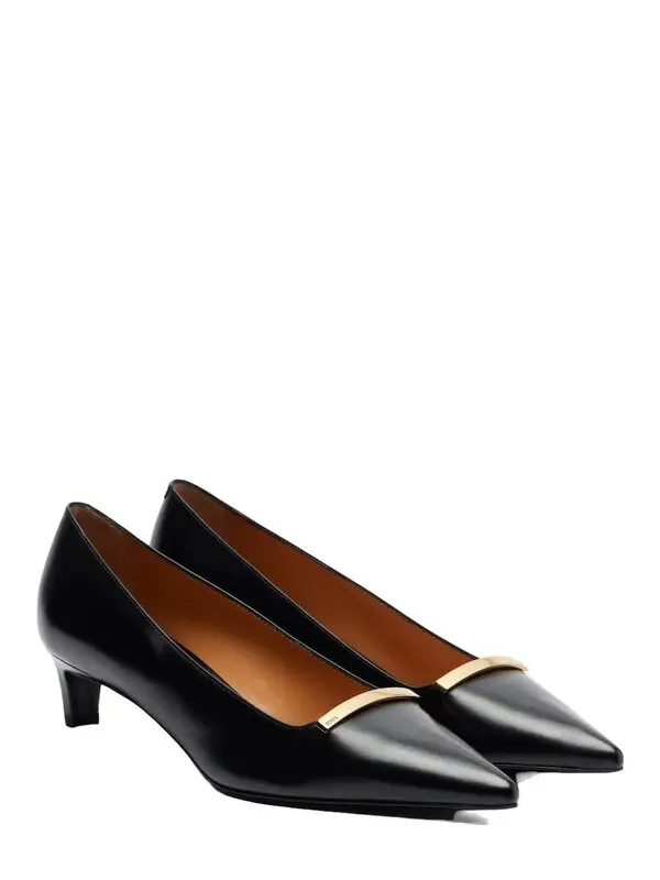 TOD'S 40 Leather Pumps - Black