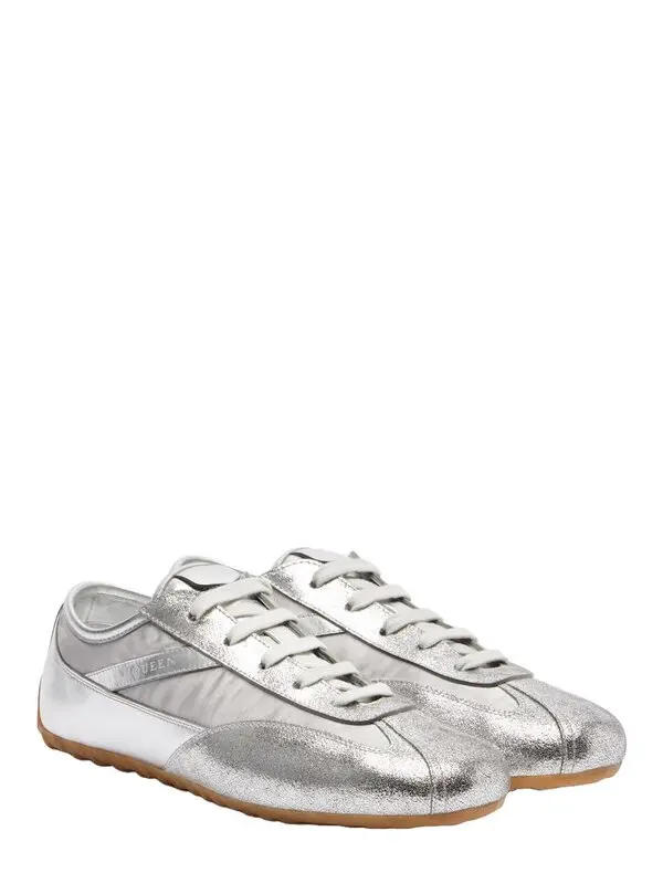 Alexander McQueen Boxe Metallic Leather Sneakers - Silver
