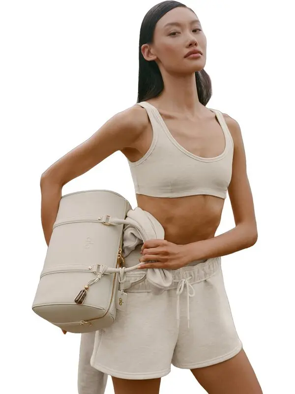 Alo Yoga Voyage Bag - Bone Leather