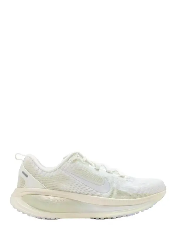 Nike Vomero 18 Sneakers - Neutrals