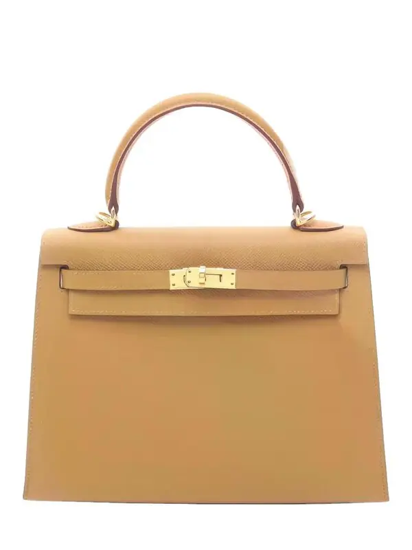 Hermès Kelly 25 Sellier Handbag Gold Hardware - Neutrals