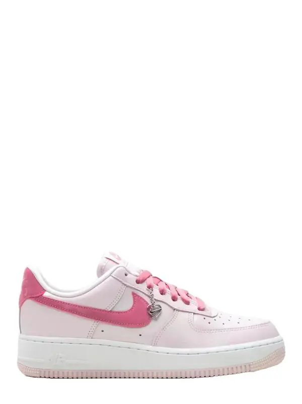 Nike Patent Swoosh Air Force 1 Low Sneakers - Pink
