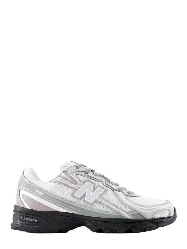 NEW BALANCE 740 Panelled Sneakers - White