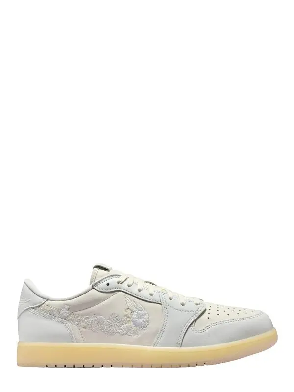 JORDAN 1 Retro Low Og Rabbit Floral Swoosh - Sail/off/white