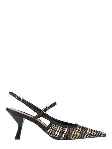J.A.P. JOSE ANTONIO PEREIRA Leather Pumps - Black
