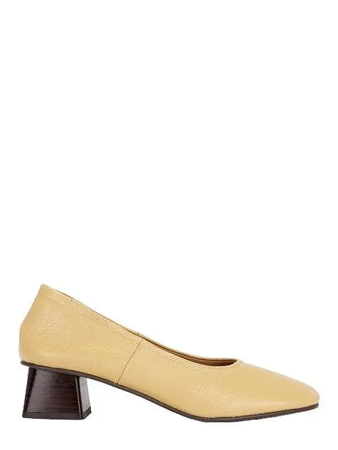 FLATTERED Zac Heel - Biscotti Grained Leather