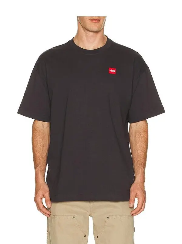 The North Face Red Box Short Sleeve Tee In Black - Obsidian