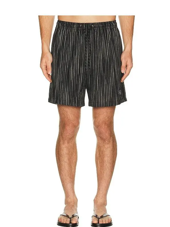 MAUI AND SONS Echo Walk Short - Black