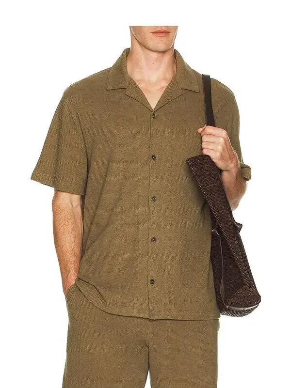 Vince Boucle Cabana Short Sleeve Shirt In Green - Kalamata