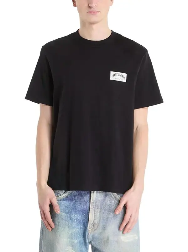 Calvin Klein Varsity Badge Short-sleeve T-shirt - Black