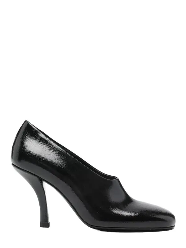 TOTEME Contour Naplack Pumps - Black