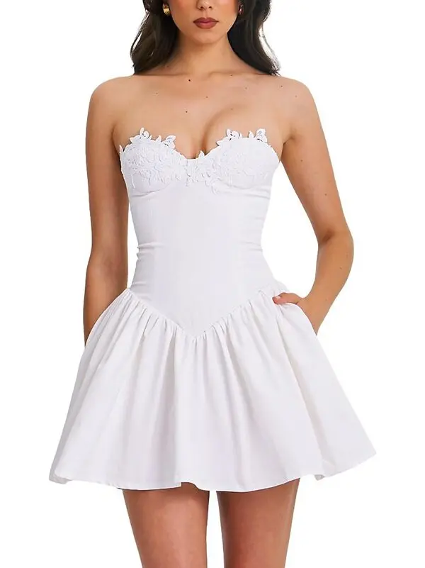 MISS CIRCLE Sacha Lace Mini Dress - White