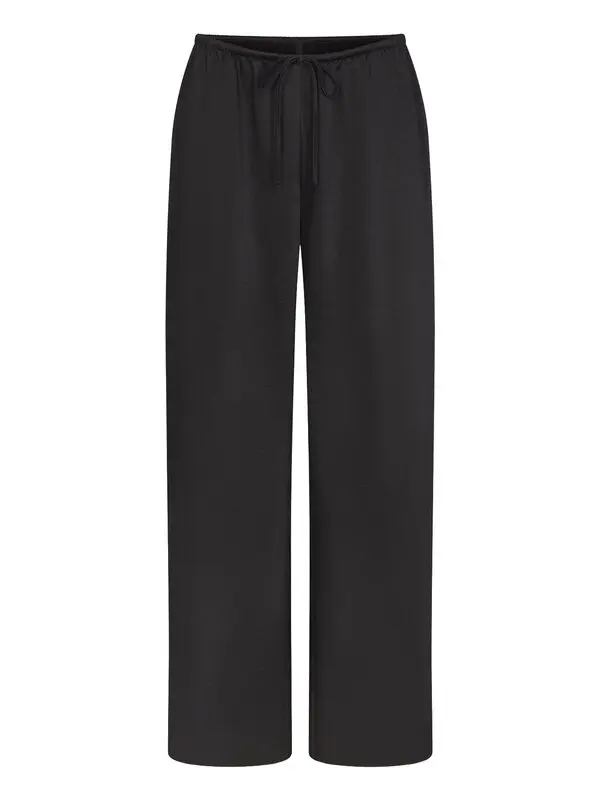 SKIMS Lightweight Satin Straight Leg Pant - Obsidian