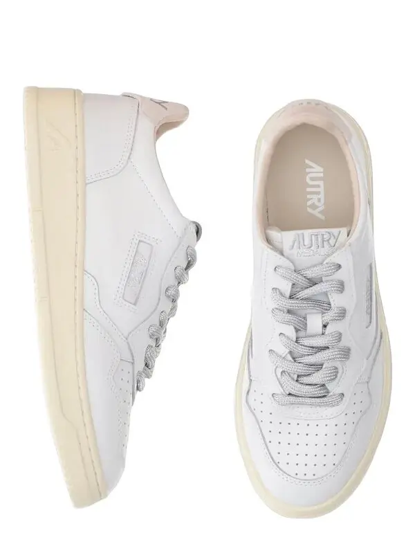 AUTRY Medalist Low Leather Sneakers - White