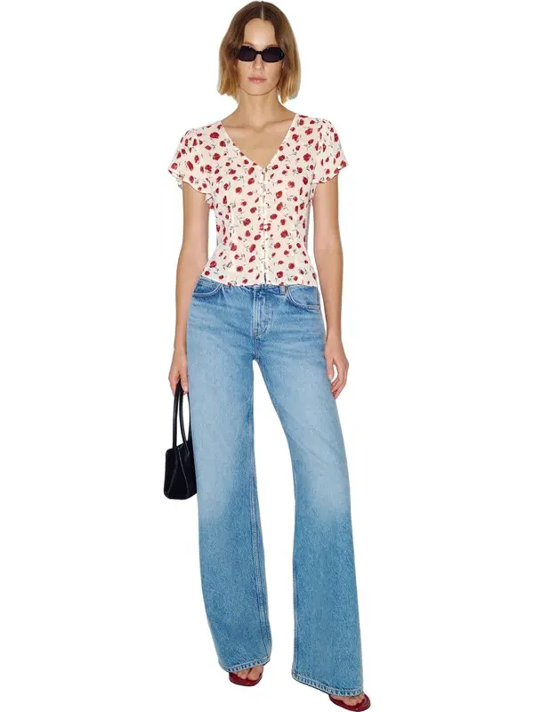 REFORMATION Ramona Top With V-neckline And Flutter Sleeves - Ivory