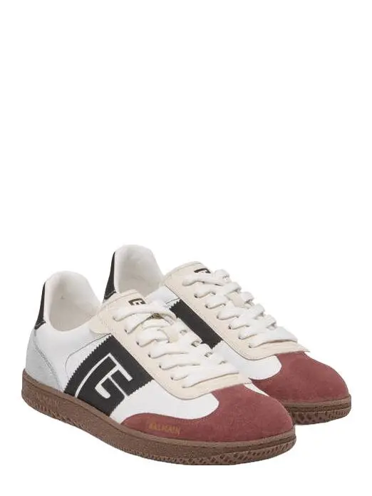 Balmain Swan Low Top Sneakers - Gl0 White/burgundy