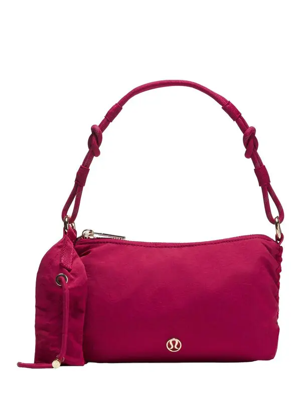 Lululemon Ruched Shoulder Bag Mini 1.5l - Berry Rumble