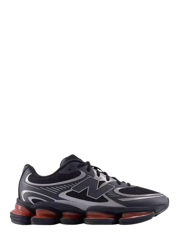 NEW BALANCE 2000 Sneakers - Black