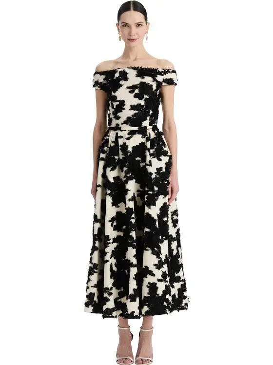 Oscar De La Renta Abstract Fil Coupé Off-shoulder Dress - Natural