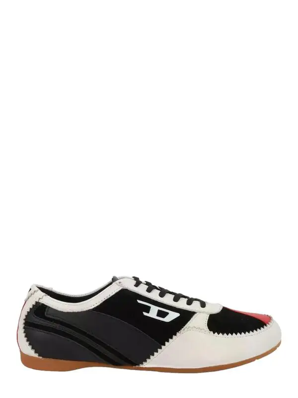 DIESEL® D-mile Logo Detail Sneakers - Black