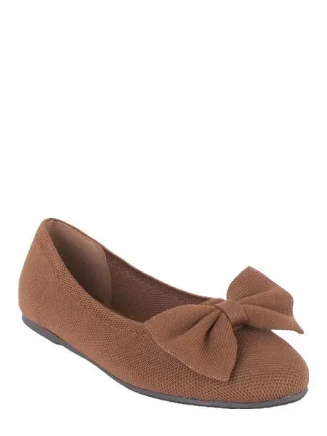 Tahari Bow Flat - Brown