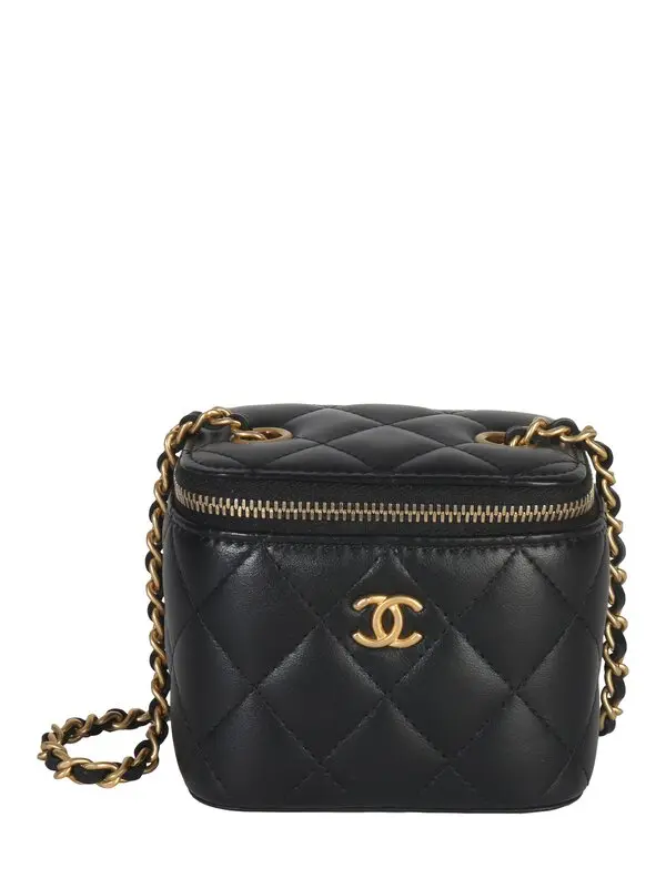 Chanel Quilted Lambskin Pearl Crush Vanity Case - Black