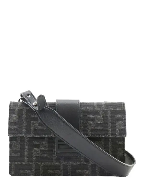 Fendi 2000-2010 Zucca Canvas Convertible Baguette - Grey