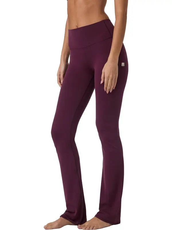 Vuori Allthefeels™ Sli Flare Long Bottoms - Cerise