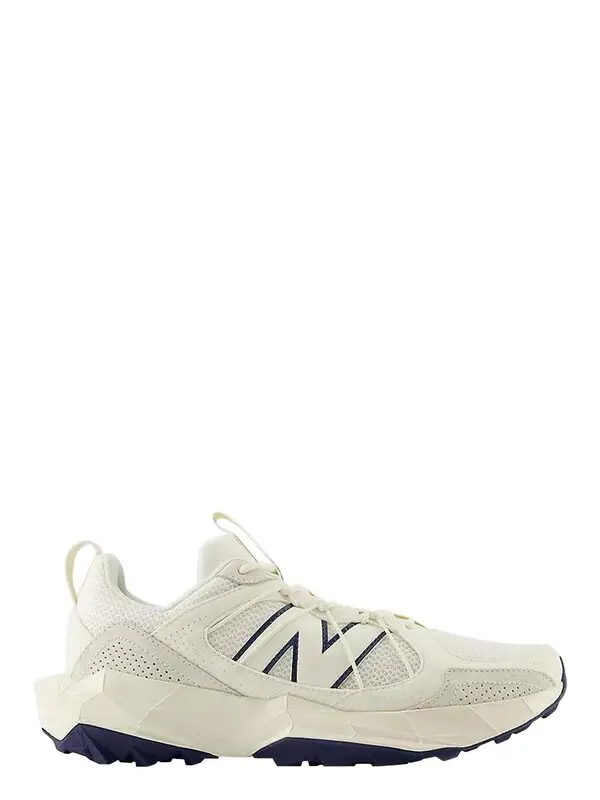 NEW BALANCE Tektrel Sneakers - Cream