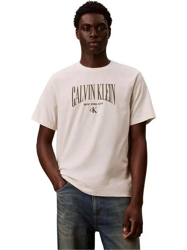 Calvin Klein Heritage Classic Relaxed T-shirt - Tofu