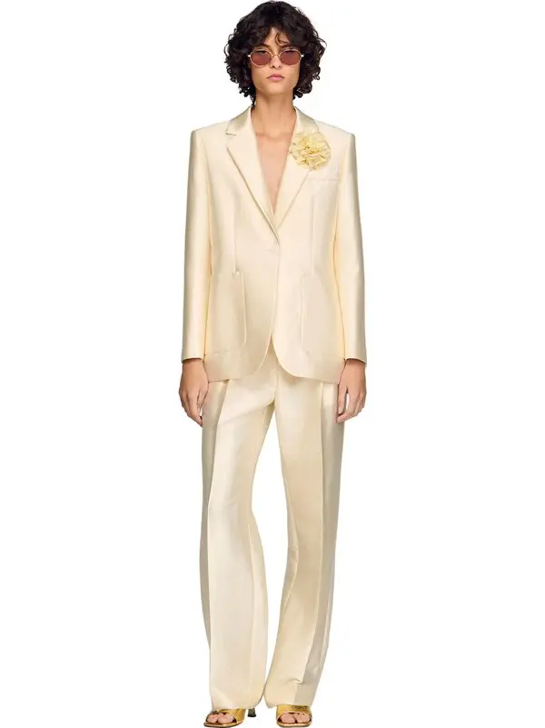 Sandro Satin-effect Suit Jacket With Flower Brooch - Cream