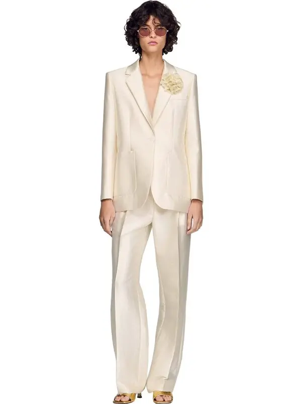 Sandro Satin-effect Suit Jacket With Flower Brooch - Cream