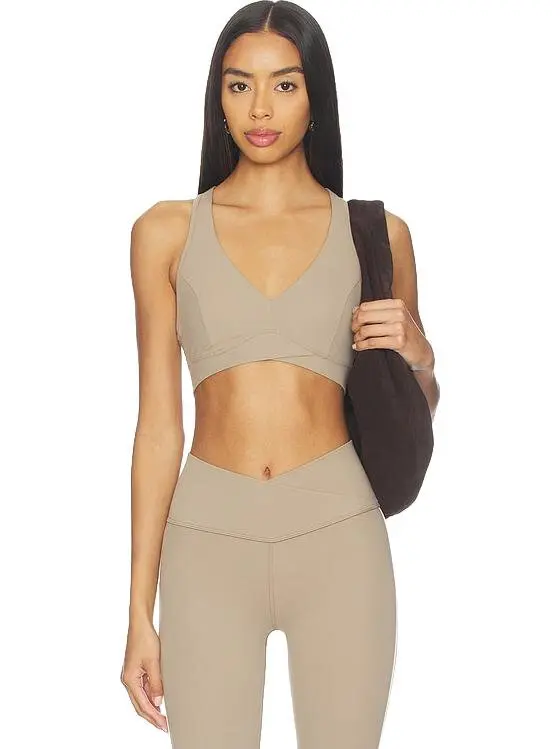 Splits59 Mia Rigor Sports Bra In Taupe - Latte
