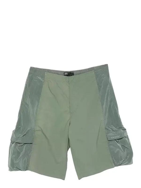 Oakley Panelled Cargo Shorts - Green