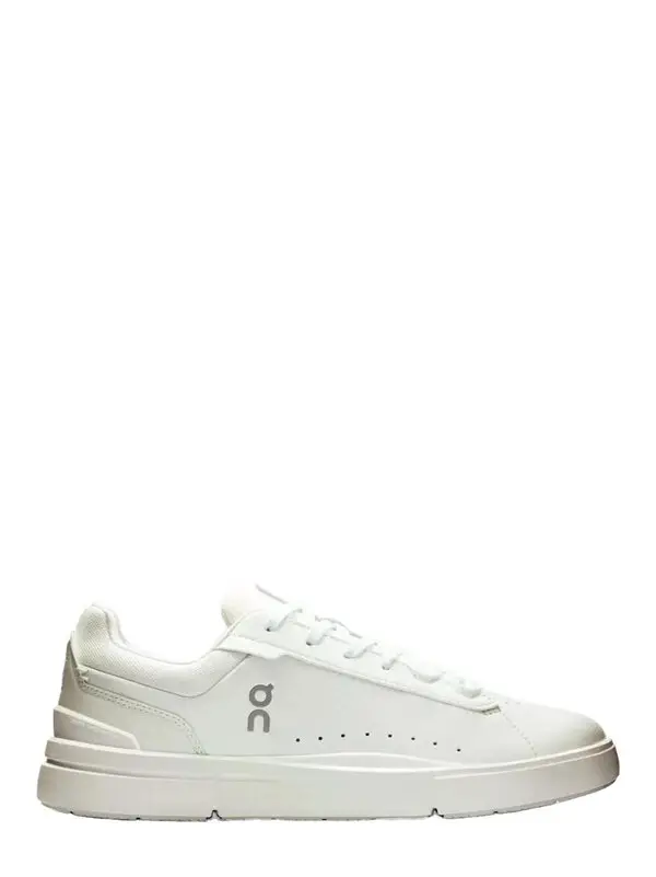 On The Roger Advantage Low-top Sneakers - White
