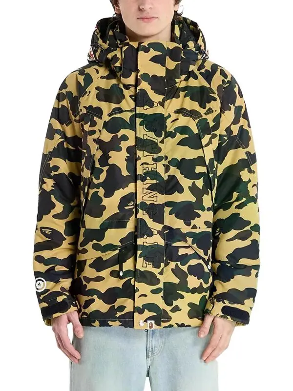 A BATHING APE Camo Shark Snowboard Jacket - Yellow